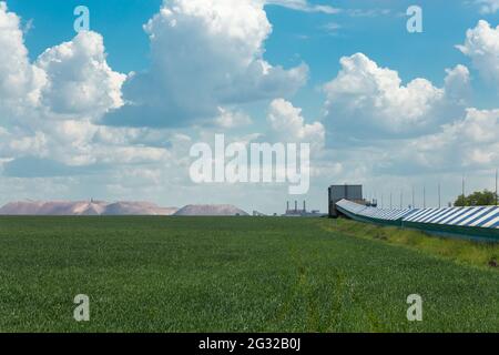 Industrial enterprise for production of potash fertilizers Stock Photo ...