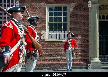 Boston Harborfest Redcoats Soldiers dressed in British Army Uniform ...