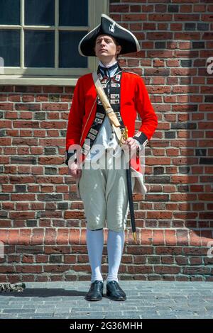 Boston Harborfest Redcoats Soldiers dressed in British Army Uniform ...