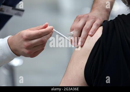 Pfizer, BioNTech, vakcína, očkovací látka, covid, covid-19, SARS-CoV-2 ...