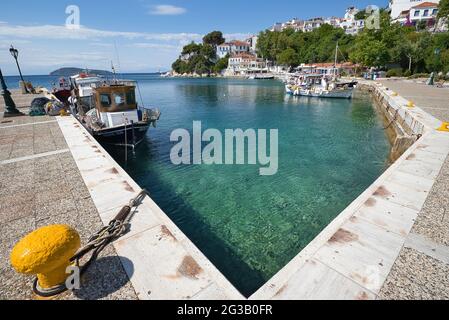 Beautiful harbour and waterfront in Skiathos, Sporades, Greece Stock ...