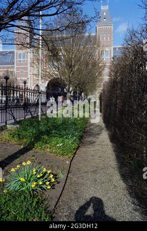 Garden on the western and southwestern side of the museum, spring 1993 ...