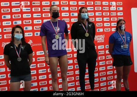 GASTALDELLO Beryl of France , WATTEL Marie of and CACHOT Albane of ...