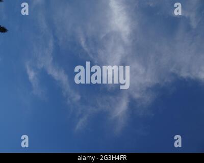 6 pm sky cloud landscape Stock Photo - Alamy