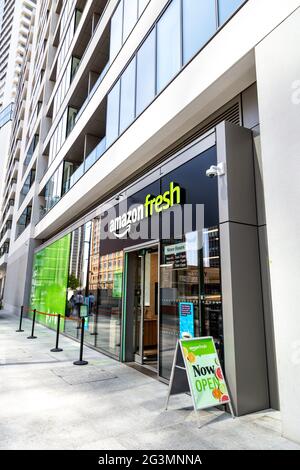 14 June 2021 - New Amazon Fresh grocery store in Wood Wharf, Canary ...