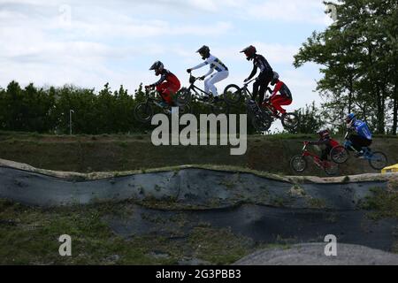 Men Junior riders compete in the UCI BMX Supercross World Cup Round 1 ...