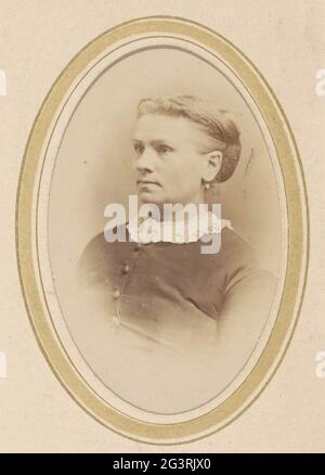 Portrait of a woman with a sides collar. Part of English Photo album ...