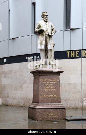 Statue of Hugh Stowell Brown on Hope Street in Liverpool Stock Photo ...