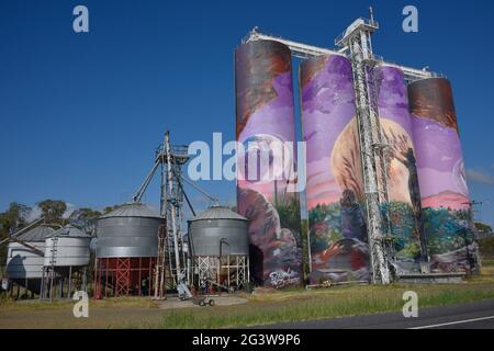 'three moons' silos in central queensland in australia depicts the ...