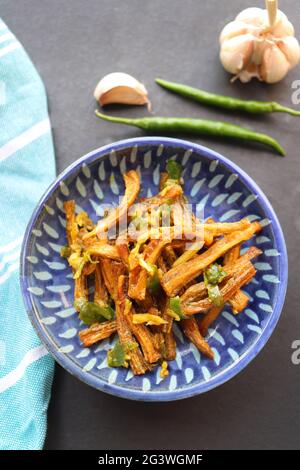 Dry Bombay duck fried with chili and garlic. Dried Bombay duck masala ...
