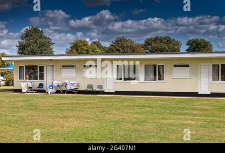 Holiday Chalets, Pontin's Holiday Park, Pakefield, Lowestoft, England ...