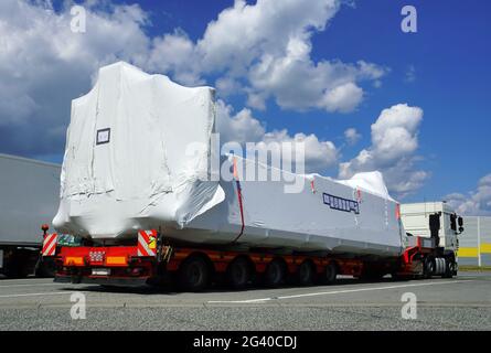 Very long vehicle. Oversize load or exceptional convoy. A truck with a ...