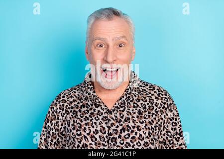 Photo of shocked impressed retired guy wear blue sweater pointing ...