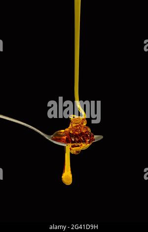 Silver Spoon golden syrup Stock Photo - Alamy