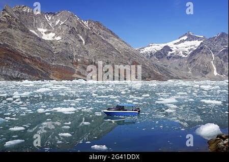Boat trip to Knud Rasmussen Fiord Stock Photo - Alamy