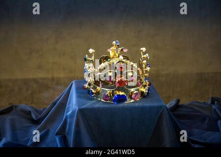 Czech crown jewels in Vladislav Hall in Prague Stock Photo - Alamy