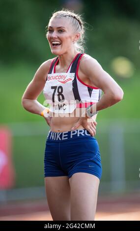 Ellie Baker competing in the BMC ( British Miler's Club) A race at Lea ...
