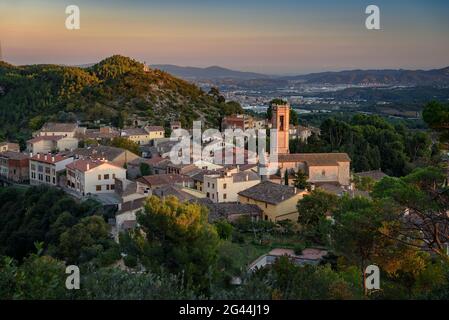 Collbató village at sunset (Baix Llobregat, Barcelona, Catalonia, Spain ...