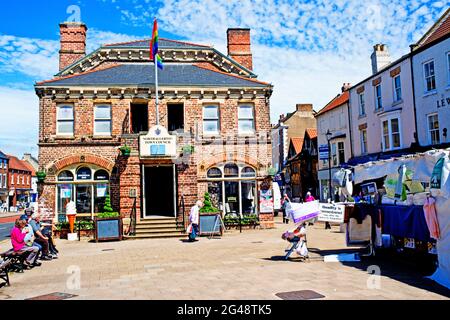 The town hall, Northallerton, North Yorkshire, England UK Stock Photo ...