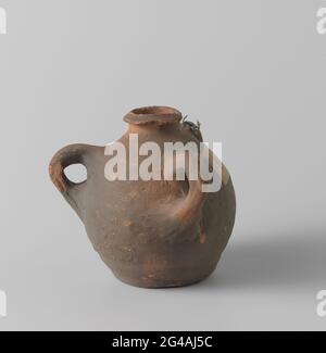 Fire pot. Fire or stink pot of pottery with three ears Stock Photo - Alamy