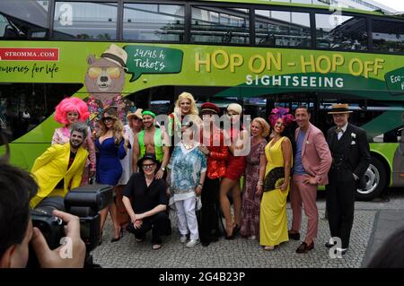 Julian F.M. Stoeckel,Henry de Winter,Cindy Berger,Marco Tornese,Ruda ...