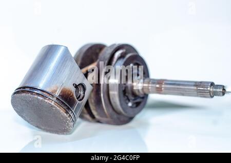 Crankshaft bearing overheating and piston Stock Photo - Alamy
