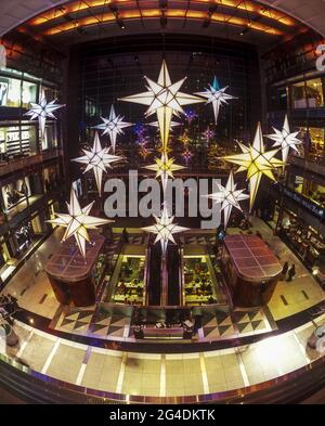 2007 HISTORICAL CHRISTMAS STARS ATRIUM TIME WARNER CENTER TOWERS ...
