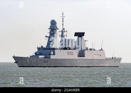 The French Navy (Marine Nationale) Horizon Class warship FS Chevalier Paul (D621) arriving at ...