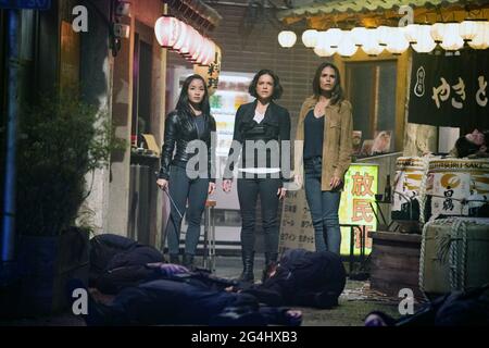 F9: THE FAST SAGA (2021) MICHELLE RODRIGUEZ JORDANA BREWSTER JUSTIN LIN ...