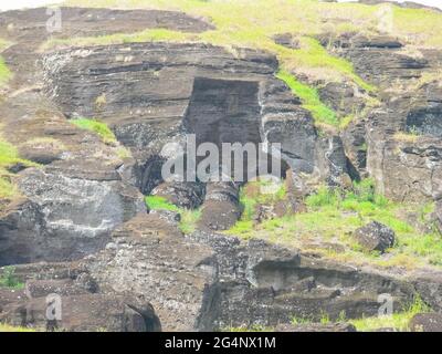 Unfinished and abandoned Moai heads, Rano Raraku quarry, Easter Island ...