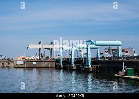 Cardiff Bay Barrage Penarth South Wales UK Stock Photo - Alamy