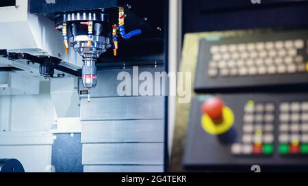 Probe CMM on milling machine. Sensor quality control after machining ...