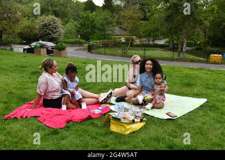Family picnic Britain Uk 2021 Stock Photo - Alamy