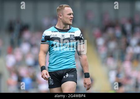 Adam Swift (21) of Hull FC celebrates his try Stock Photo - Alamy