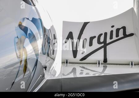 VSS Enterprise was the first SpaceShipTwo (SS2) spaceplane, built by ...