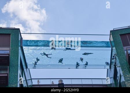 Swimmers use Sky Pool first floating Swimming Pool, London, United ...