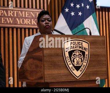 Chief of detectives James Essig speaks during briefing on arrest of ...