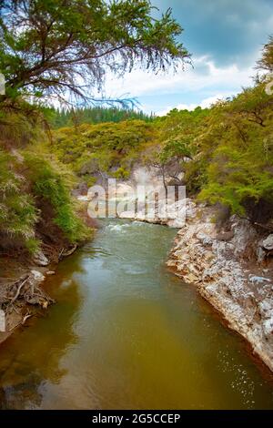 Champagne Pool, Wai-O-Tapu, Reporoa caldera, in New Zealand's Taupo ...