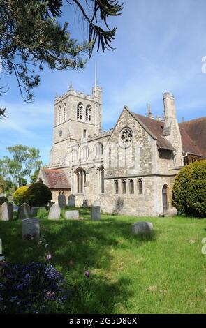 S S Peter and Paul Parish Church, Wingrave, Buckinghamshire, UK Stock ...