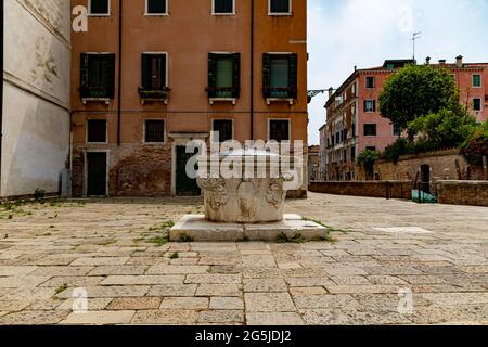 Heritage drinking water cistern in southeastern Spain Stock Photo - Alamy