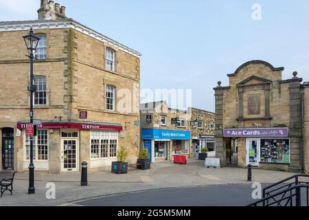 Wetherby, Yorkshire, England, UK - town centre Stock Photo - Alamy