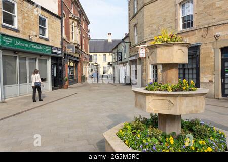 Wetherby, Yorkshire, England, UK - town centre Stock Photo - Alamy