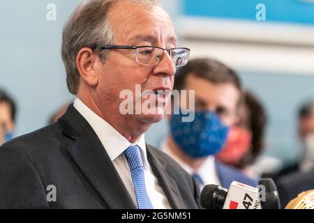 Amtrak Chairman of the Board of Directors Anthony Coscia speaks at ...