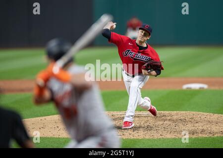 Cleveland Indians pitcher Phil Maton (88) pitches the ball during an ...