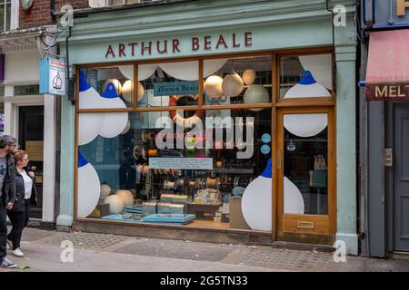 Arthur Beale Shop London - Arthur Beale is a yacht-chandler on London's ...