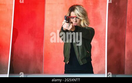 JOLT 2021 Amazon Studios film with Kate Beckinsale Stock Photo - Alamy
