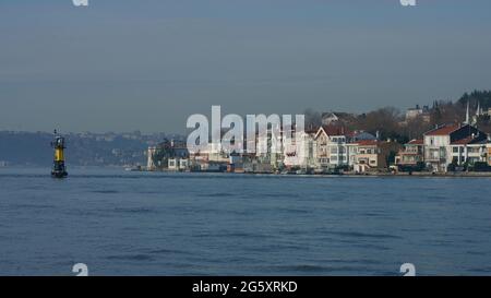Turkish yali, on the seaside of the Bosphorus strait. Istanbul, Turkey ...