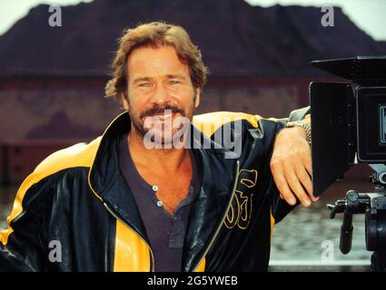 Götz George, deutscher Schauspieler, Schimanski-Darsteller, TV ...