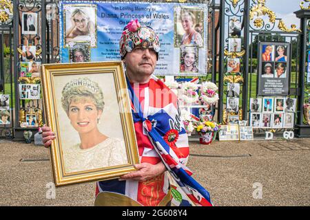 Garden designer Pip Morrison in the Sunken Garden at Kensington Palace ...