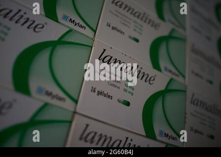 Lamaline - Opium, Paracetamol, Caffeine, 16 tablets, Mylan, France ...
